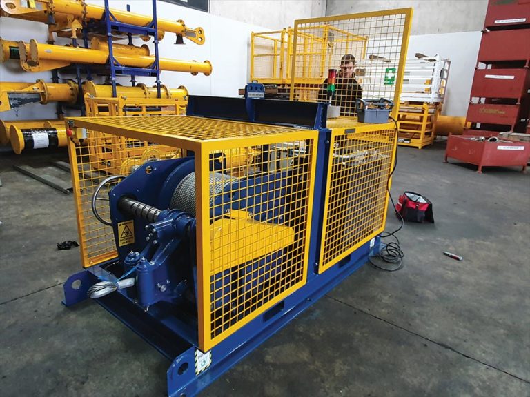 New remote control hydraulic winch page | Dynamic Rigging Hire