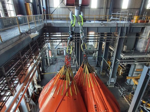 Load testing crane with water bags in Lithgow page | Dynamic Rigging Hire