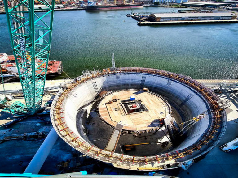 Fitzgeralds Construction Silo Lift page | Dynamic Rigging Hire